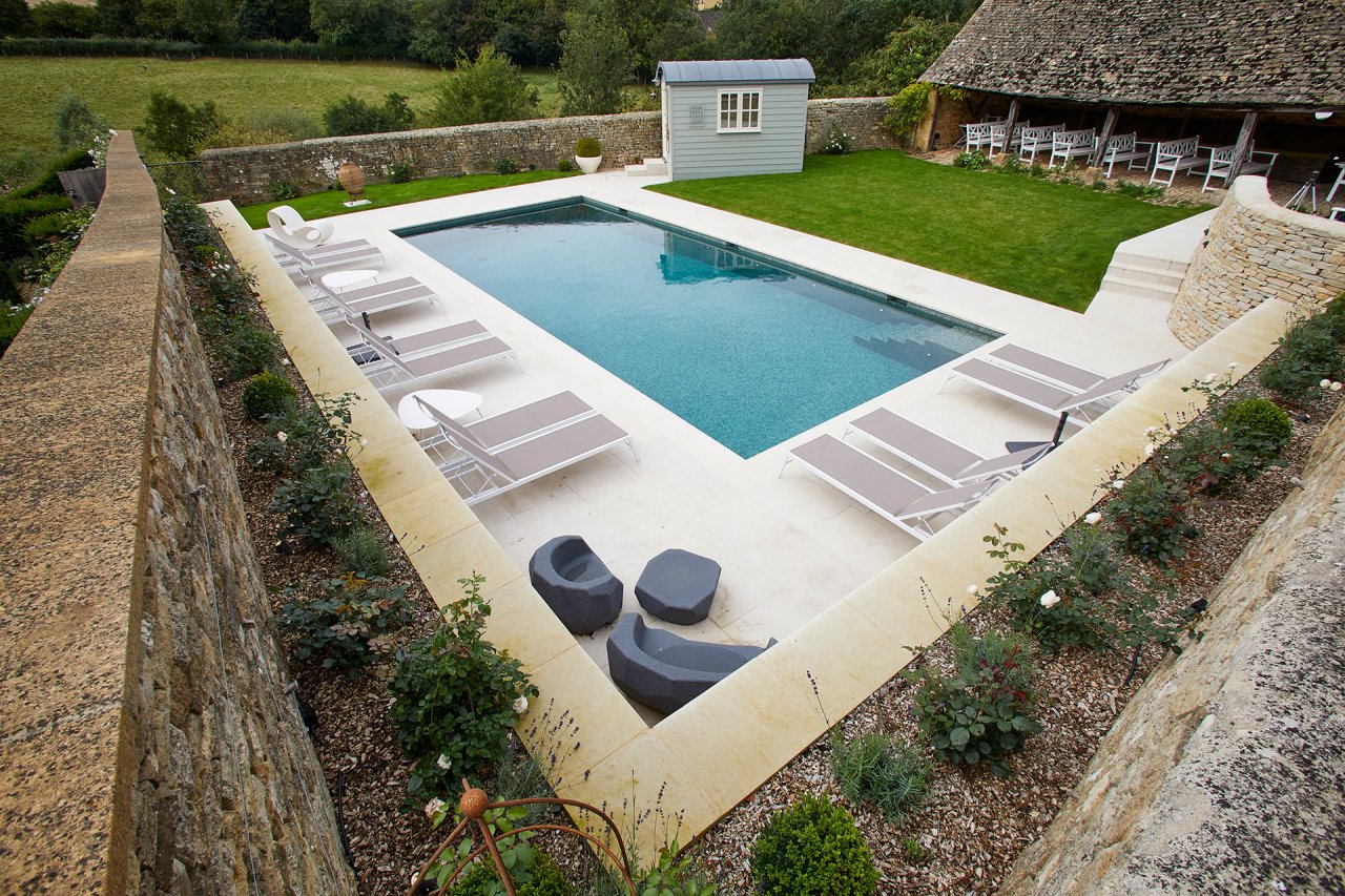 Luxury Outdoor Swimming Pool in Cotswolds. Design & build by Guncast